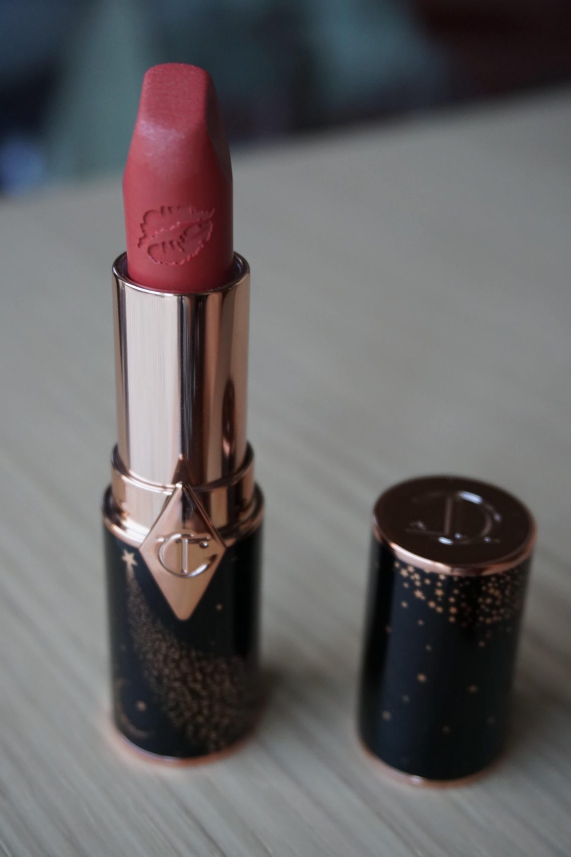 Hot Lips 2 Review by Charlotte Tilbury - Blossomful